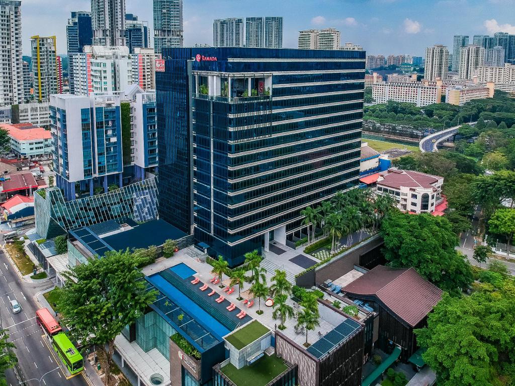 Our Employees that WYN Life-Emma Sheldrick - Wyndham Destinations Asia ...